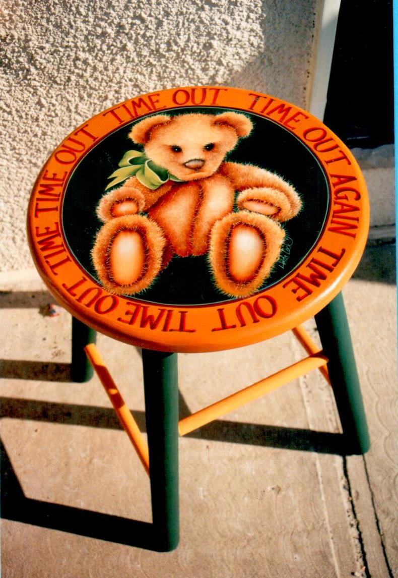 Decorative Painting Bookstore: Teddy Pouting Stool - Linda Lock