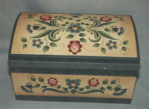 Decorative Painting Bookstore: Folk Trunk - Gail Anderson